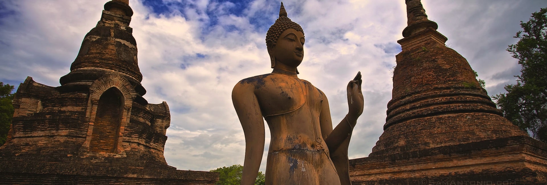 Sukhothai Travel - When to visit - What to see & do - Where to stay