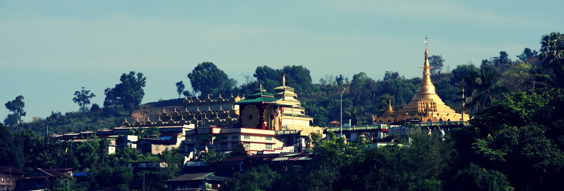 Kawthaung Travel - When to visit - What to see & do - Where to stay